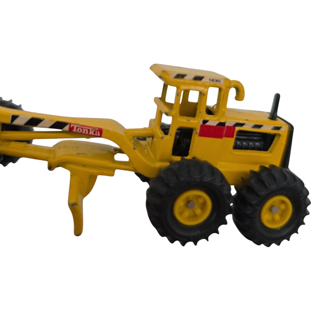 Maisto Tonka Hasbro 1998 Mini Road Grader Yellow Diecast Vintage Toy